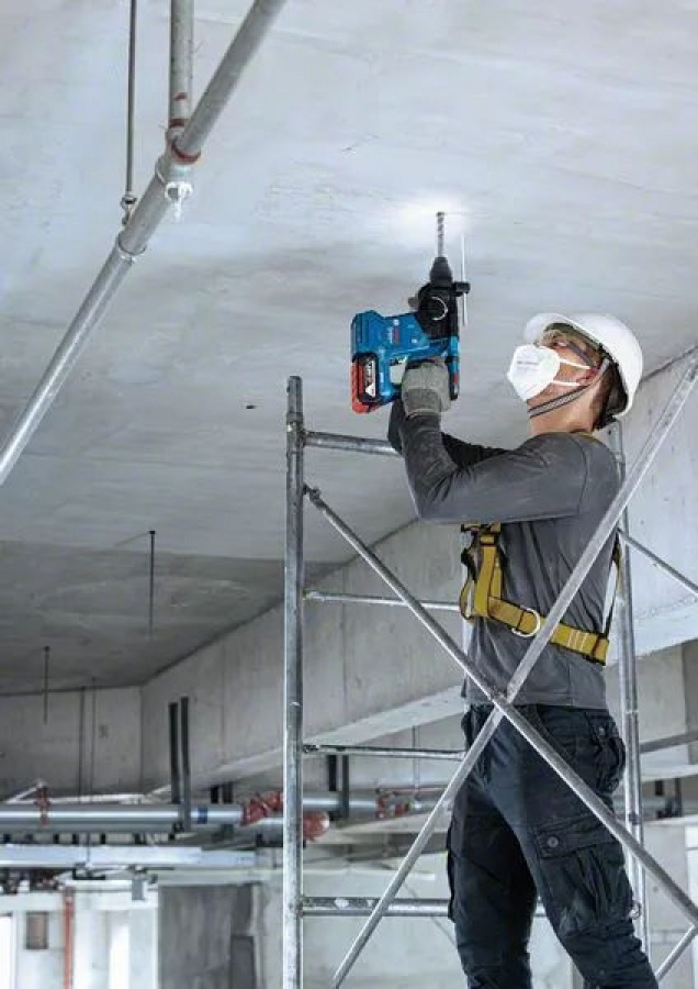 Bosch GBH 18V-24 C Professional Martello scalpellatore SDS-Plus ...